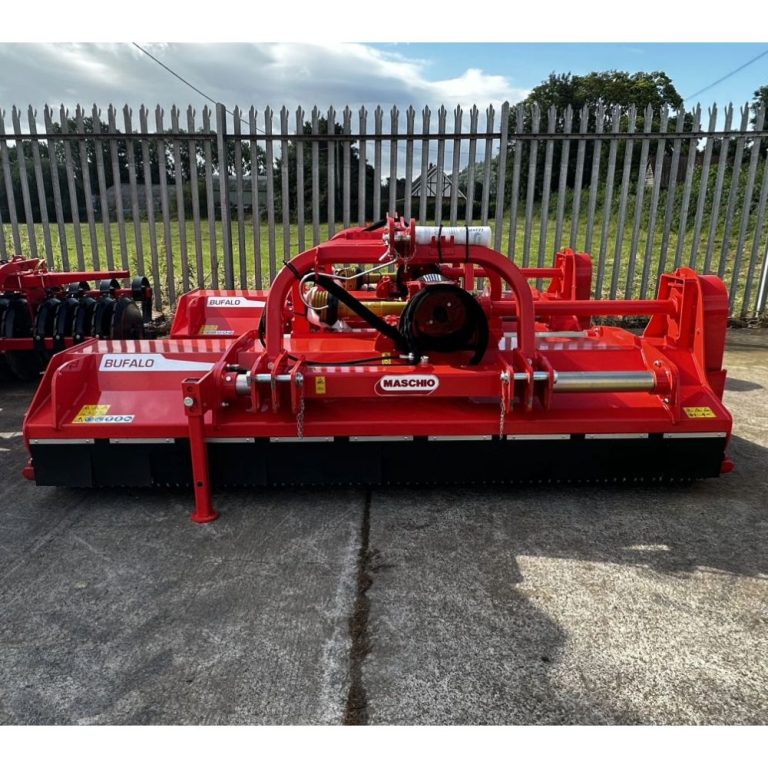 Bufalo 2.8 Flail Topper - L.Evans & Son, Hereford